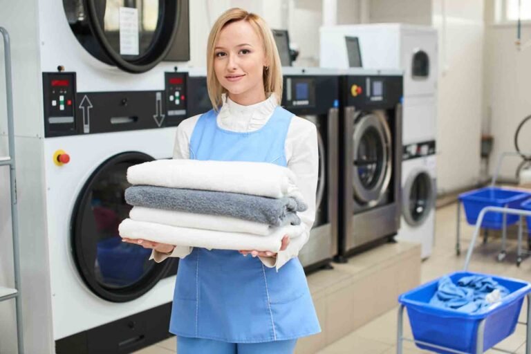 Laundry Pick Up and Drop Off – Express Wash and Fold FL
